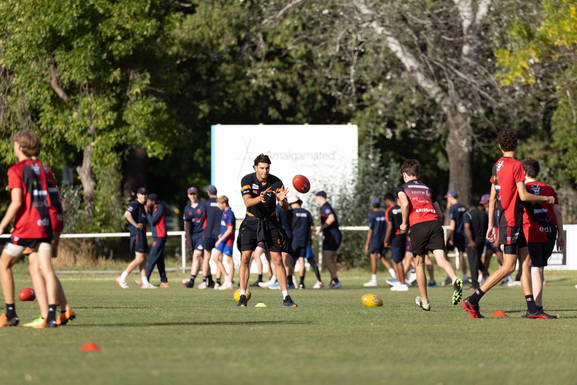 AFL NSW/ACT Media Release: GIANTS Community Camp - Play AFL