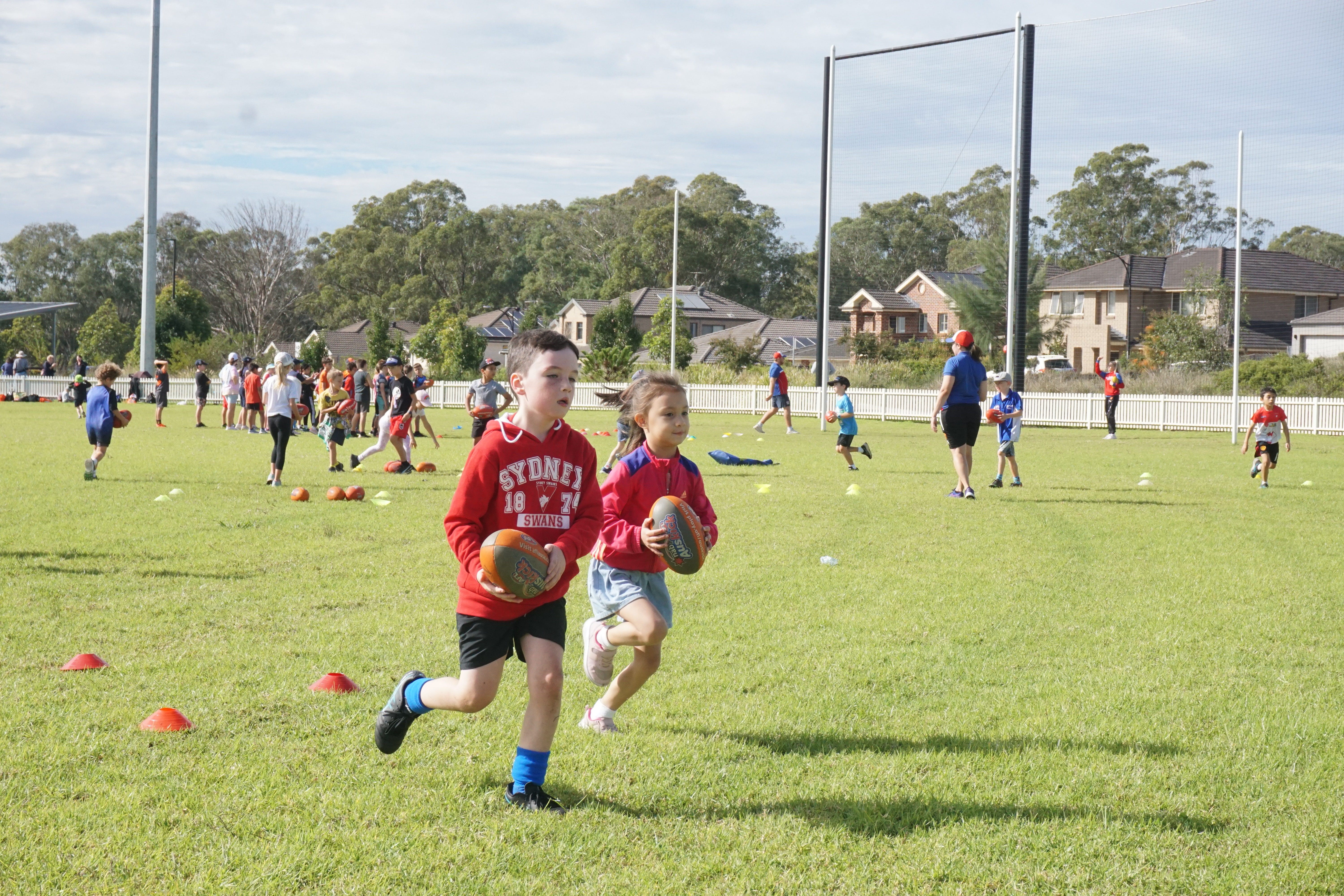 Swans hit Sydney Harbour Region for AFL Community Camps - Play AFL
