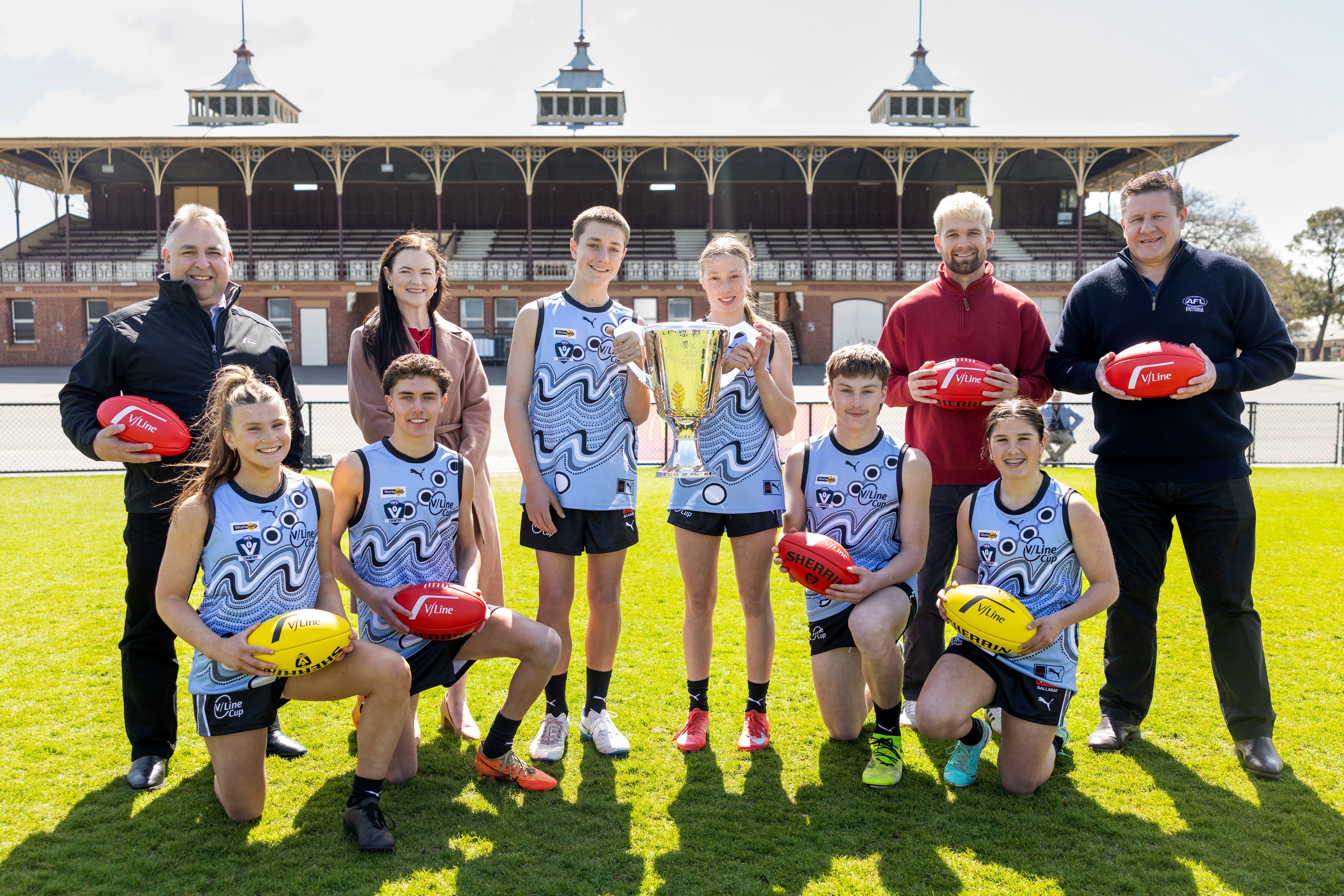 Past and present stars welcome V/Line Cup to Ballarat - Play AFL