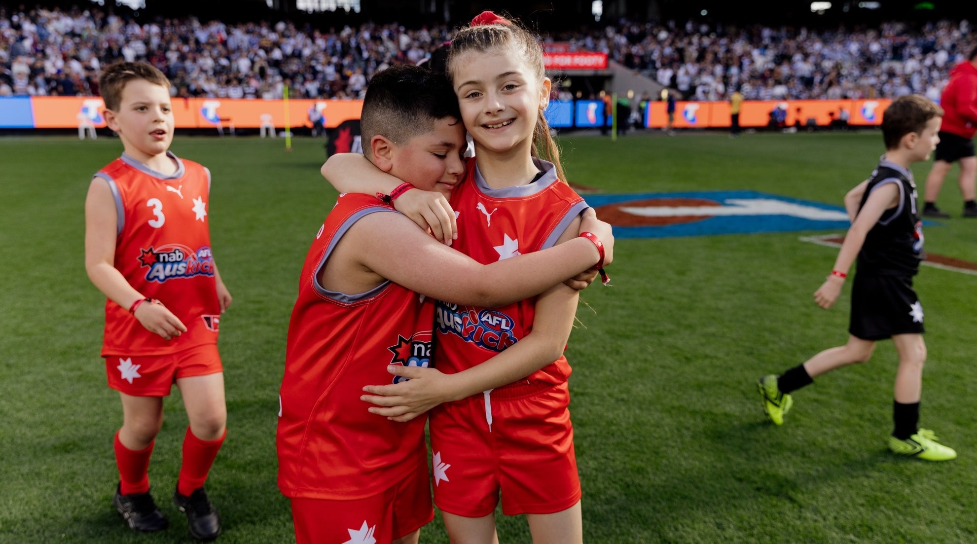 Allira has a blast as Auskicker of the Year - Play AFL